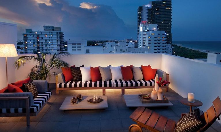 UMA HOUSE BY YURBBAN SOUTH BEACH HOTEL MIAMI BEACH
